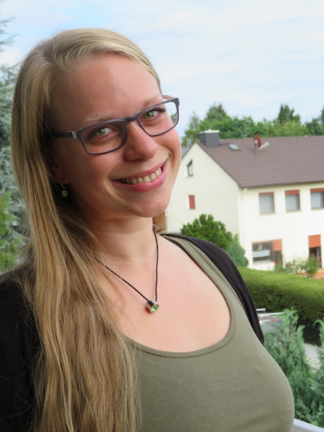 Über mich – Hebamme Tabea Debus